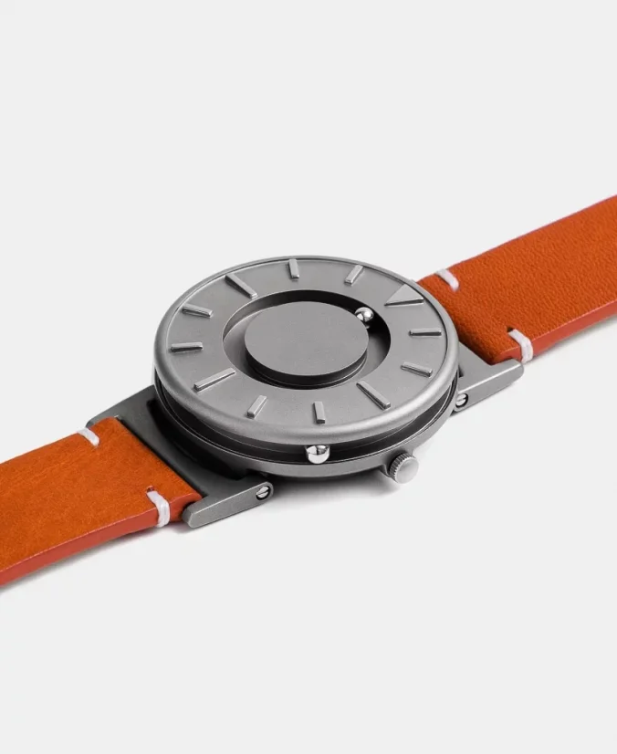 Men's silver Eone watch with leather strap Bradley KBT - Silver 40MM